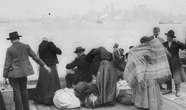 3 Essential Immigration Records for Starting Your Research - Family ...