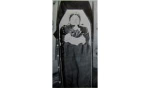 Understanding the Victorian Tradition of Post-Mortem Photography ...